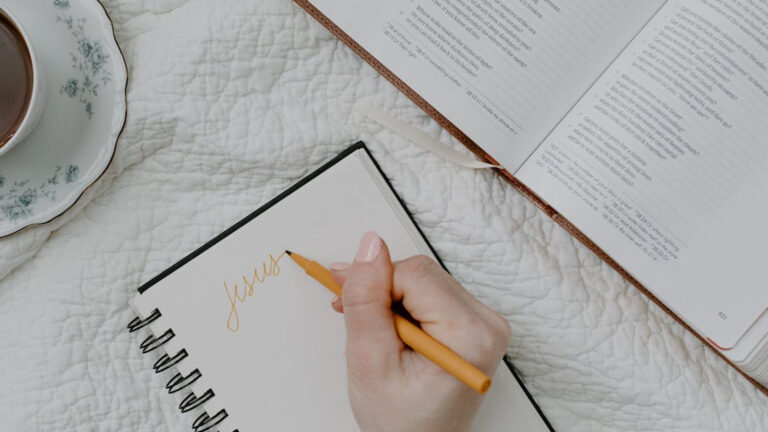 Forensic Faith by J. Warner Wallace | Cold Case Christianity